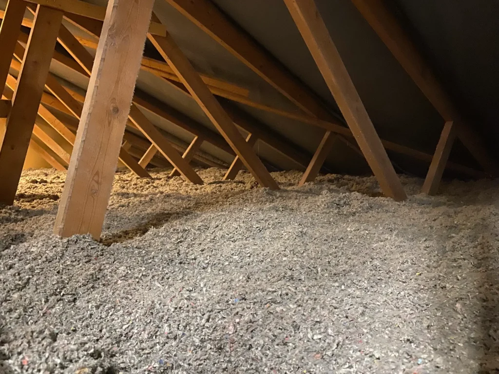 Loftisolering Fredericia | Få Pris på Isolering af Loft & Efterisolering